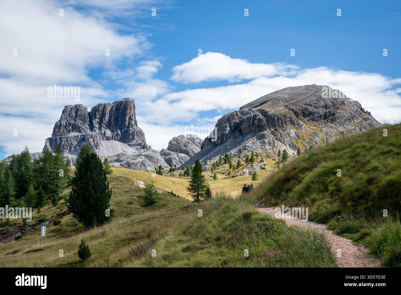Summer view of walking path leading to view Sella Towers (Sassolungo ...