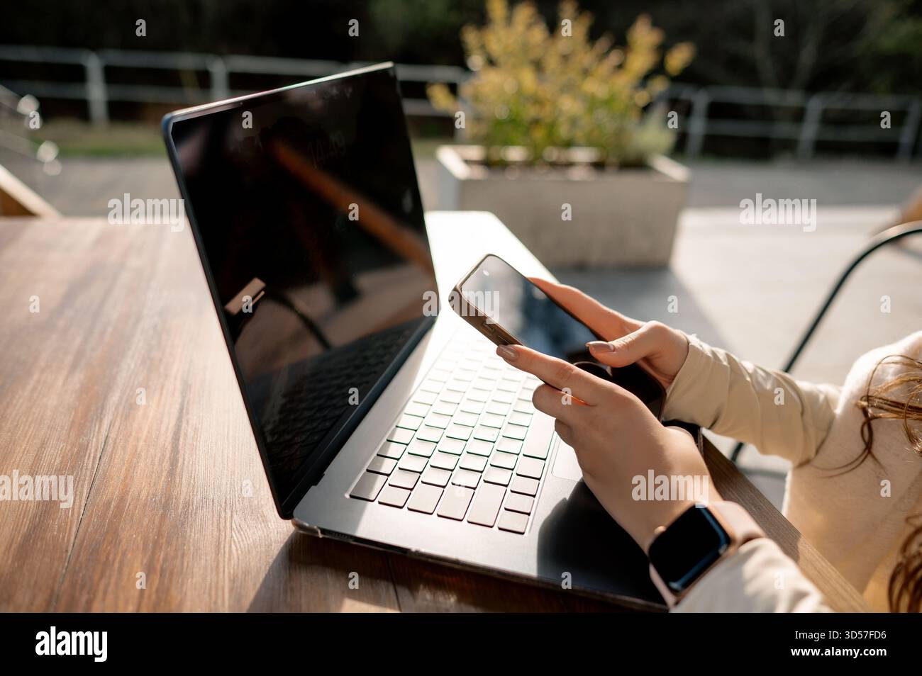 Laptop multitasking remote work hi-res stock photography and images - Alamy