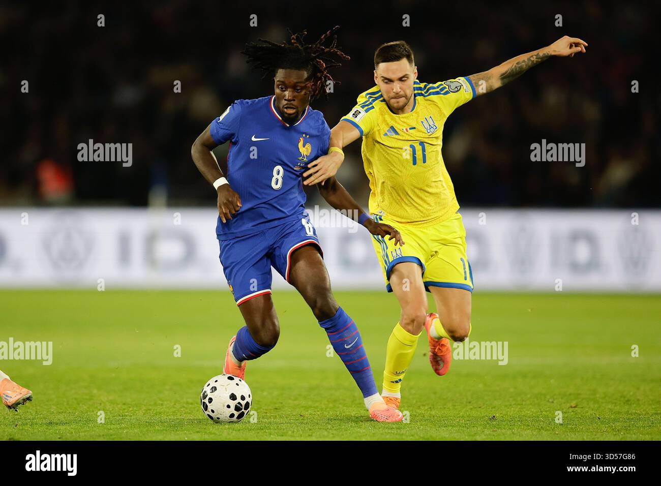 PARIS, FRANCE - 13 NOVEMBER 2025: Manu Kone (France), Oleksii Hutsuliak ...
