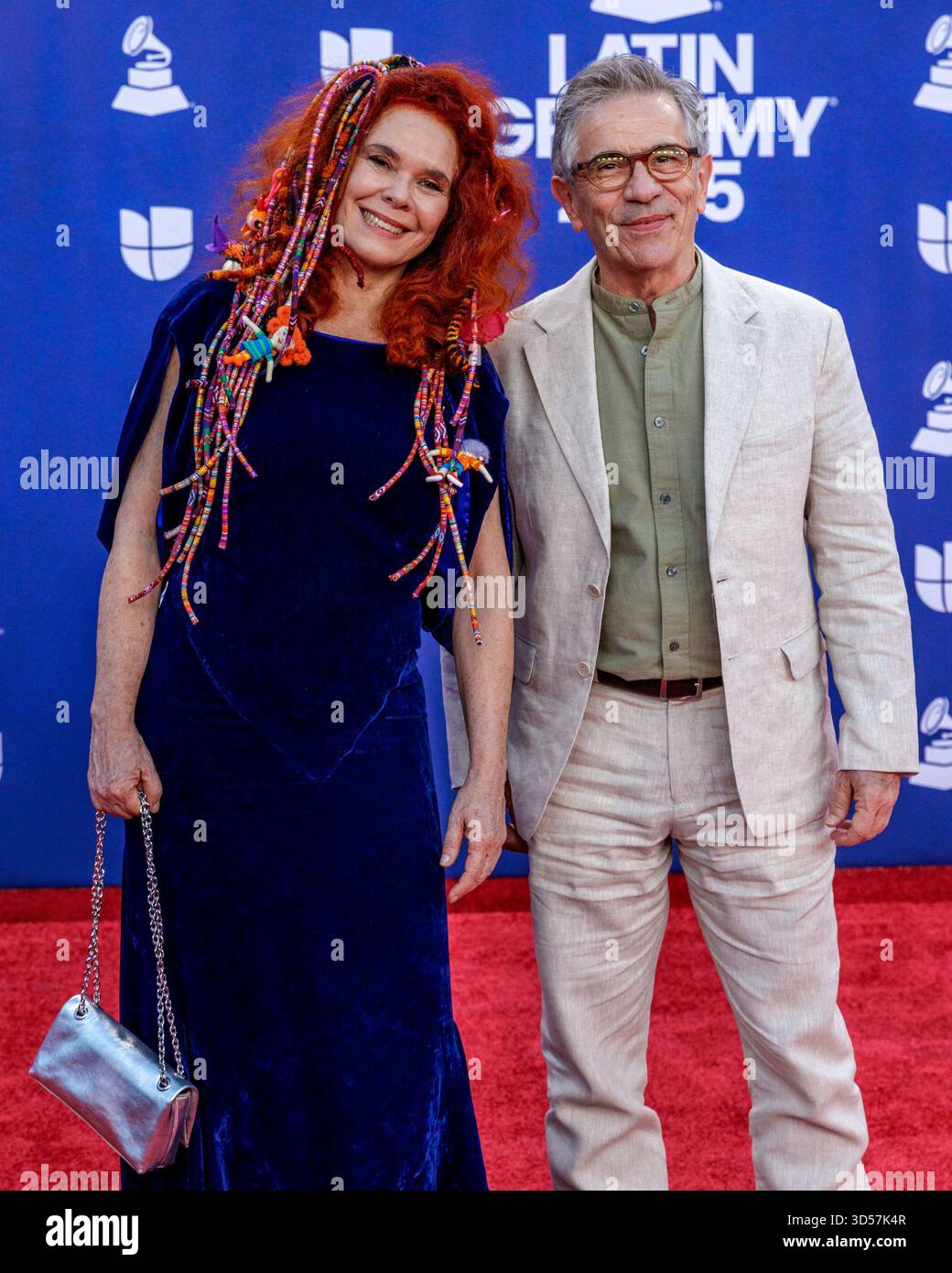 Sandra Peres (L) and Paulo Tatit (R) attend the Latin Grammy Awards at ...