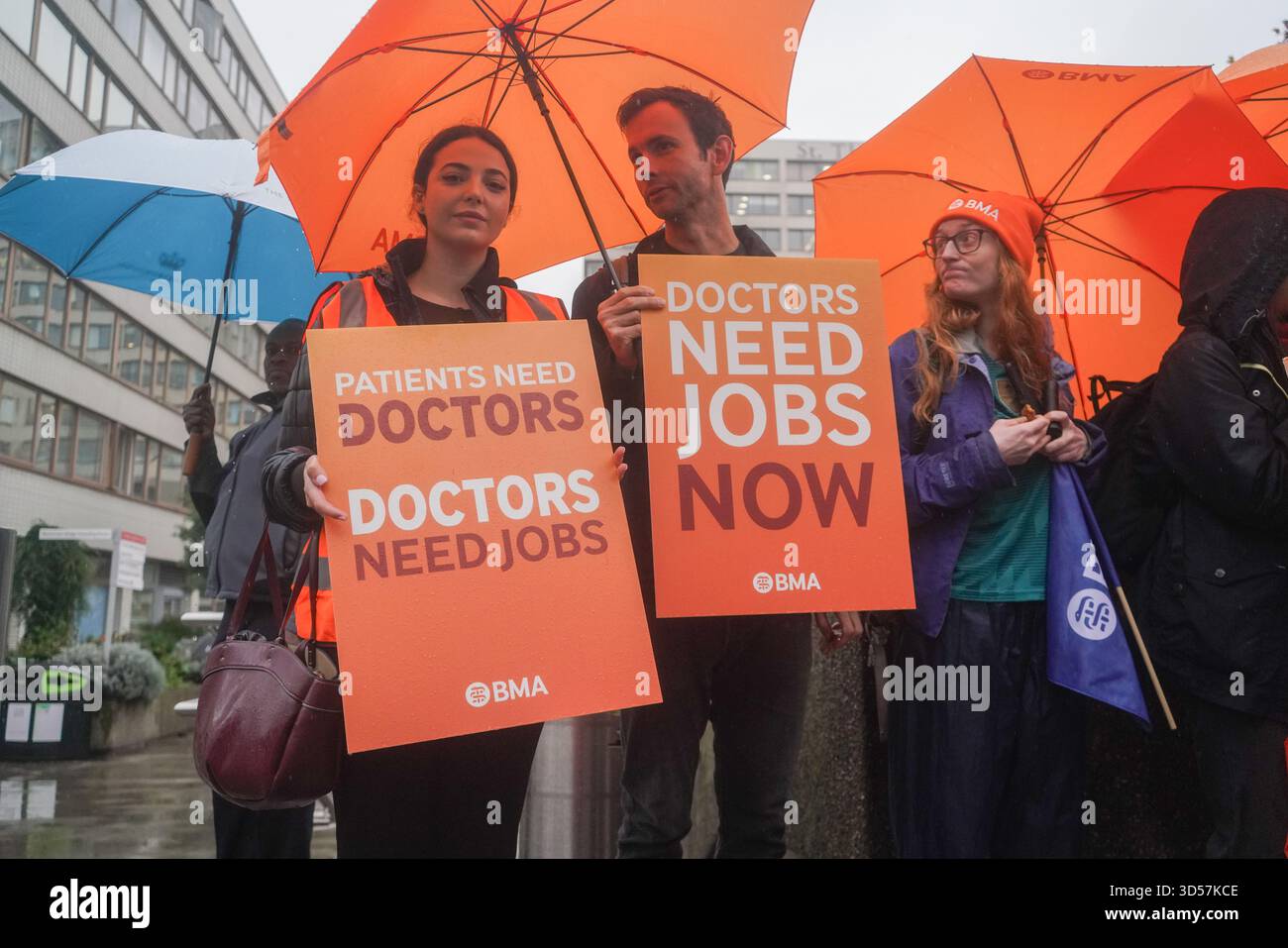 Wes streeting doctors strike hi-res stock photography and images - Alamy