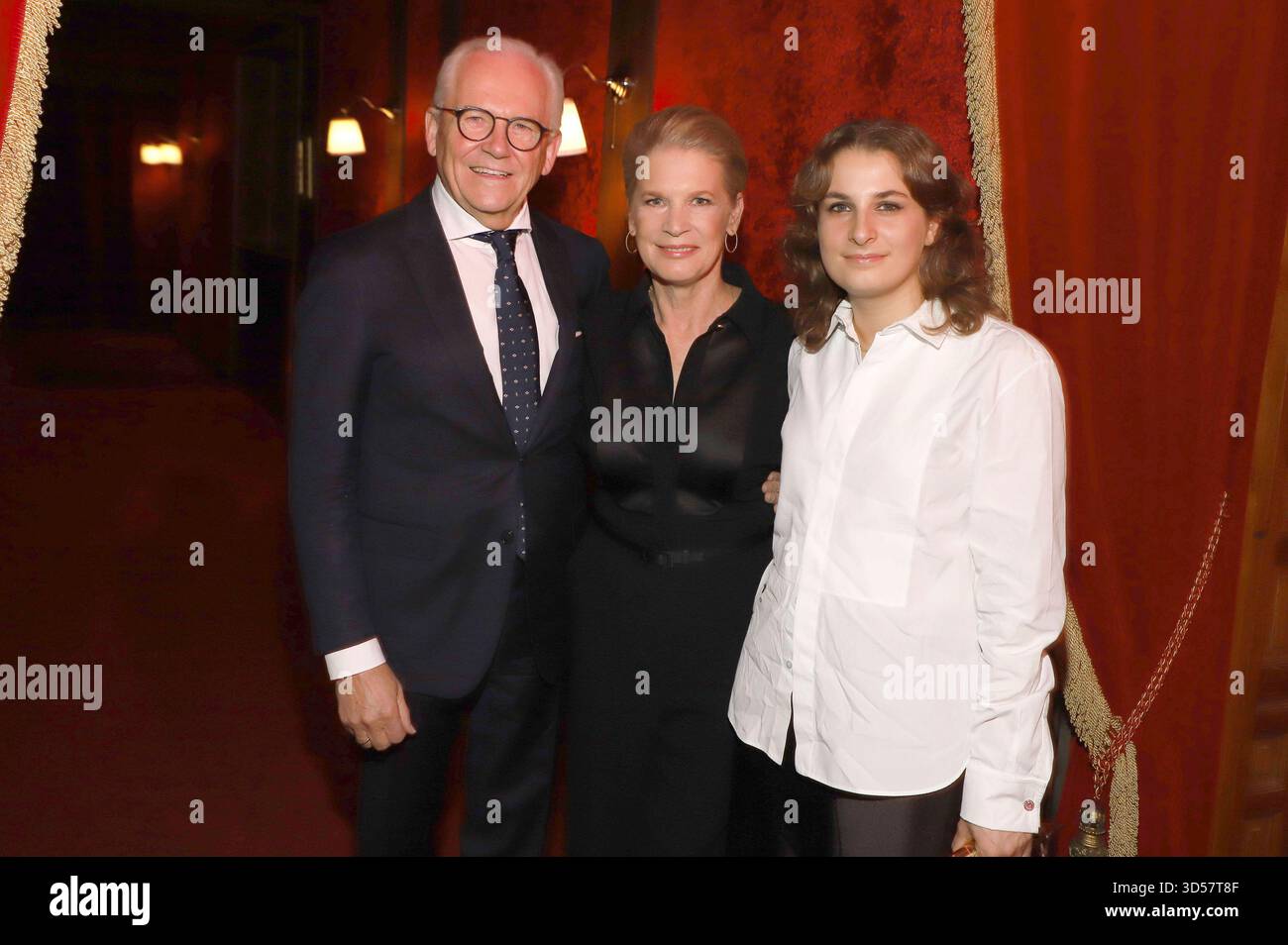 Rüdiger Grube, Cornelia Poletto und Paola Poletto bei der Premiere der ...