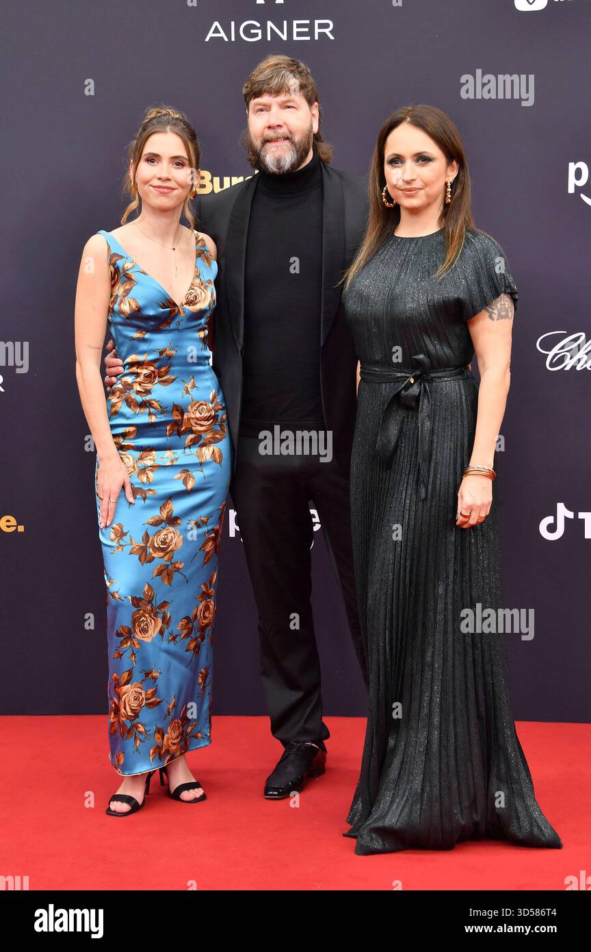 Rea Garvey mit Tochter Aamor Garvey und Ehefrau Josephine Garvey bei ...