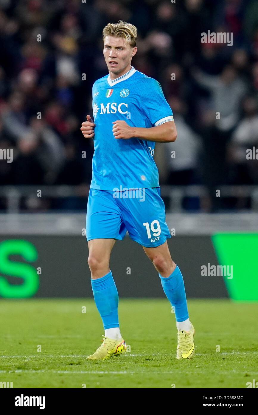 Rasmus Hojlund of SSC Napoli looks on during the serie Serie A Enilive ...