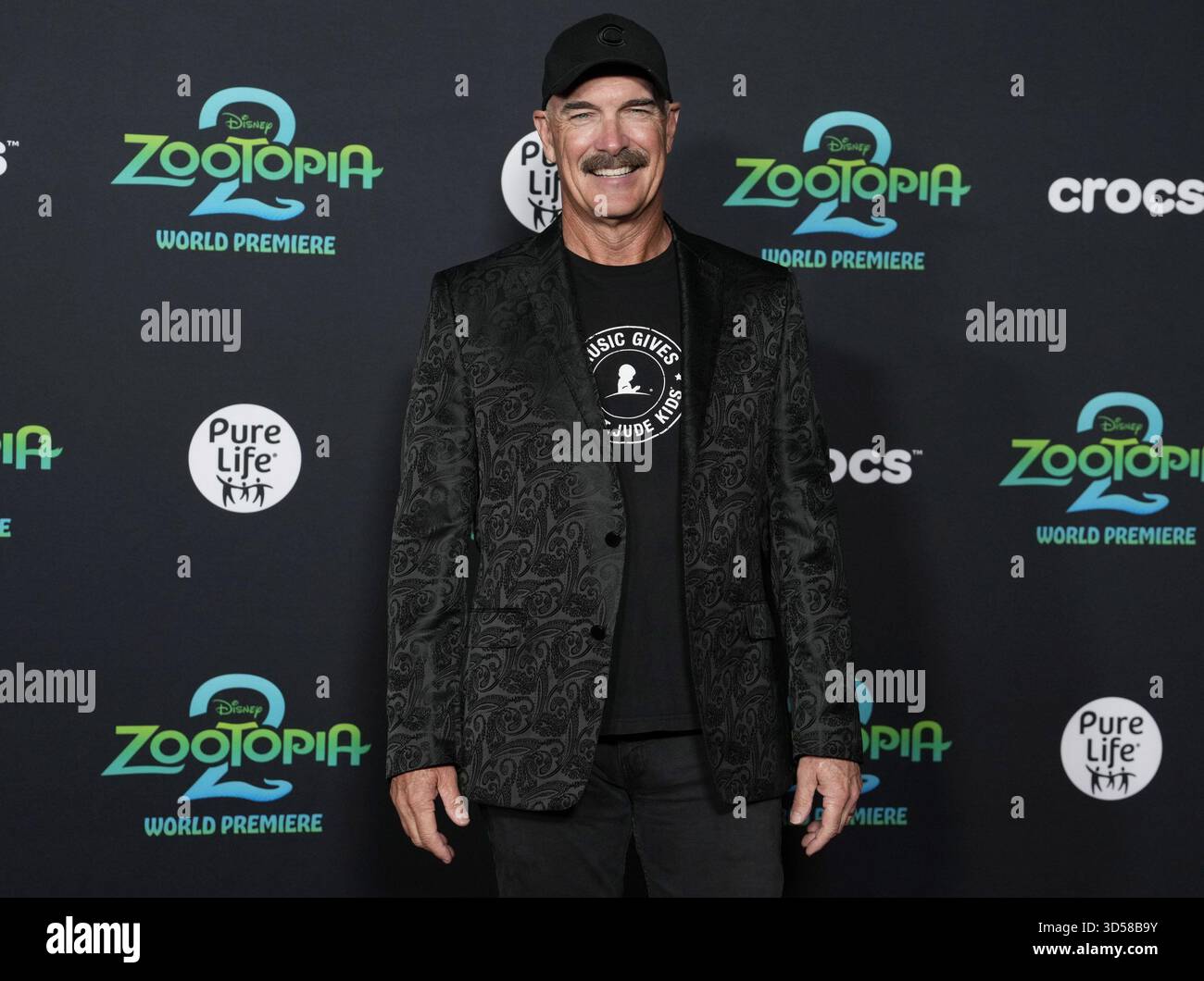 Patrick Warburton arrives at the Walt Disney Animation Studios ...