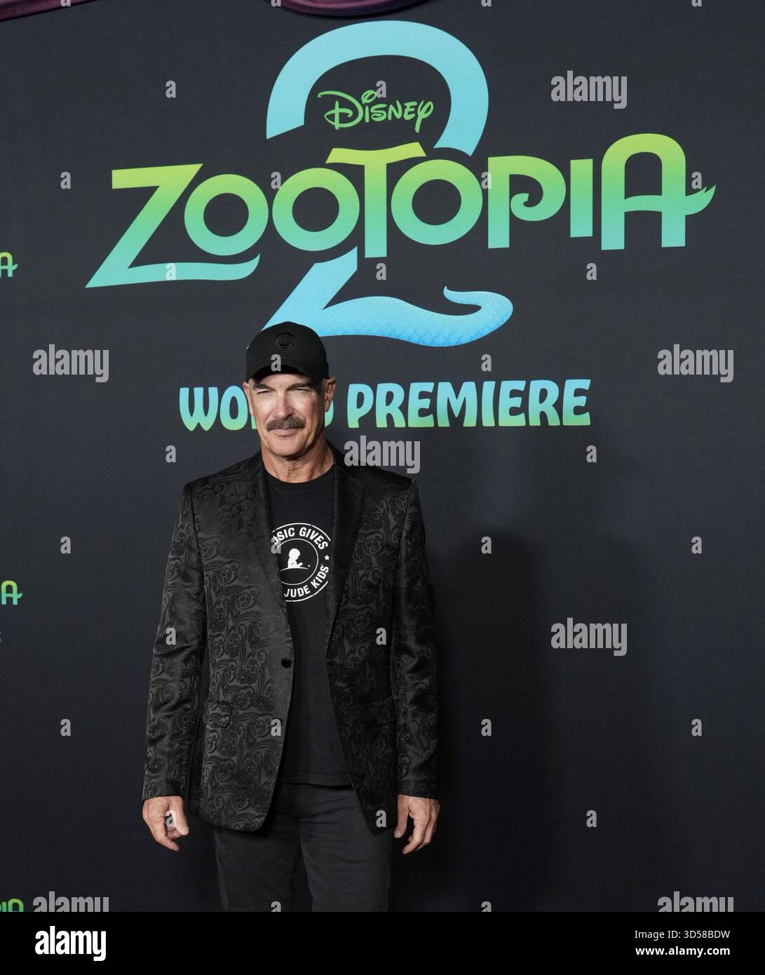 Patrick Warburton arrives at the Walt Disney Animation Studios ...