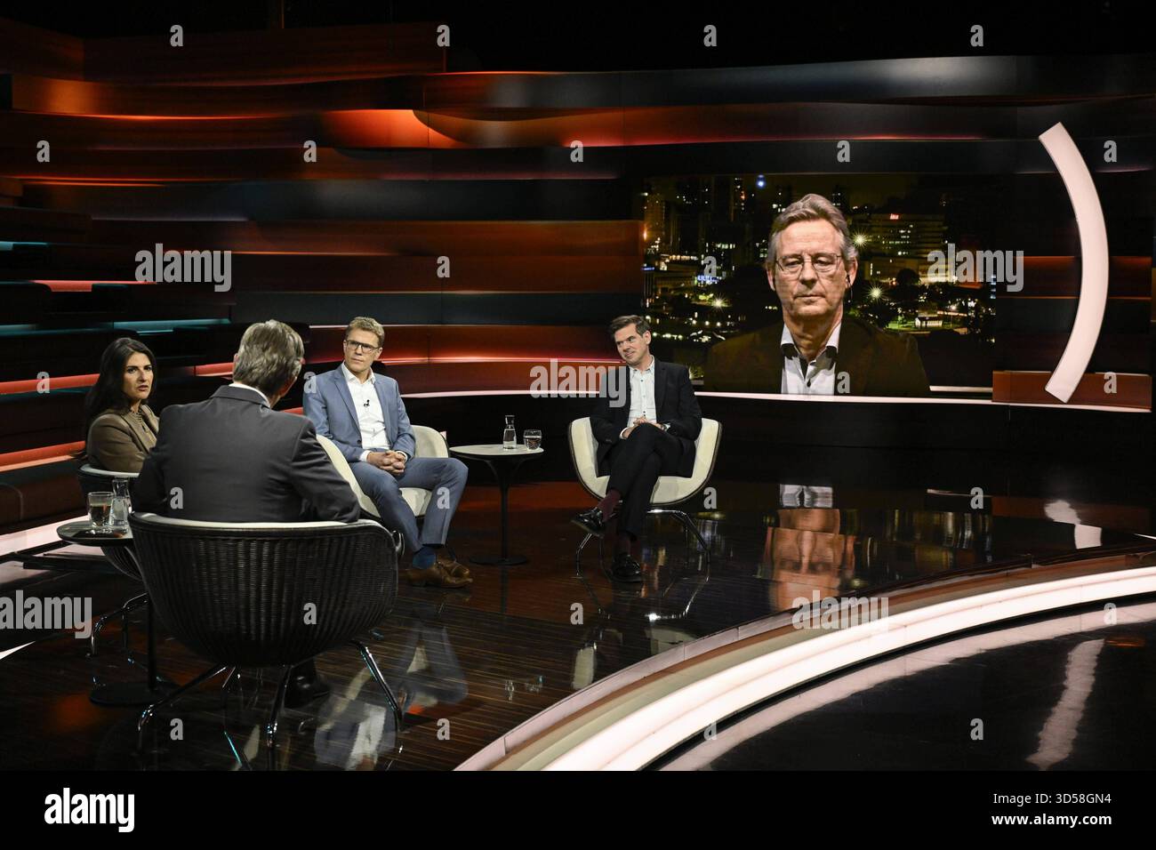 Talkrunde bei Markus Lanz , ZDF 11/25 her Serap Güler, Markus Lanz ...