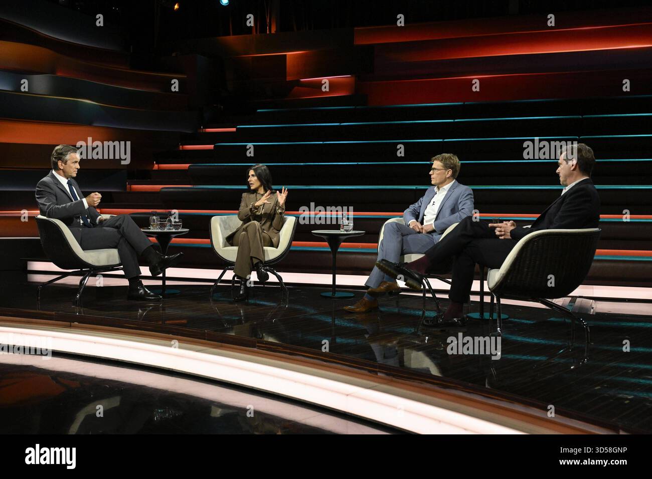 Talkrunde bei Markus Lanz , ZDF 11/25 her Markus Lanz, Serap Güler ...