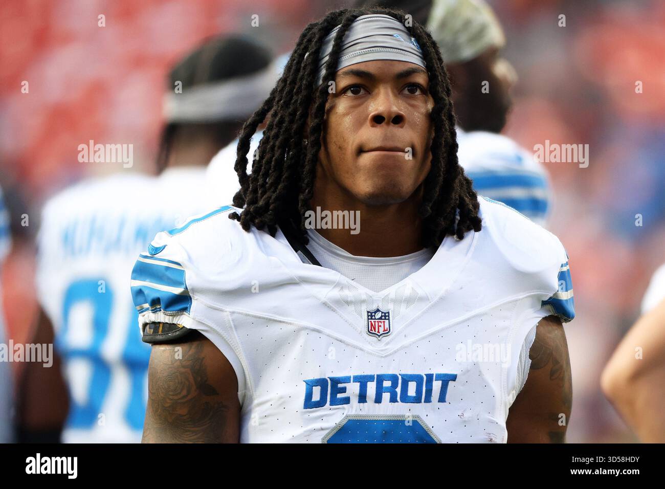 Detroit Lions running back Jahmyr Gibbs (0) looks on before an NFL ...