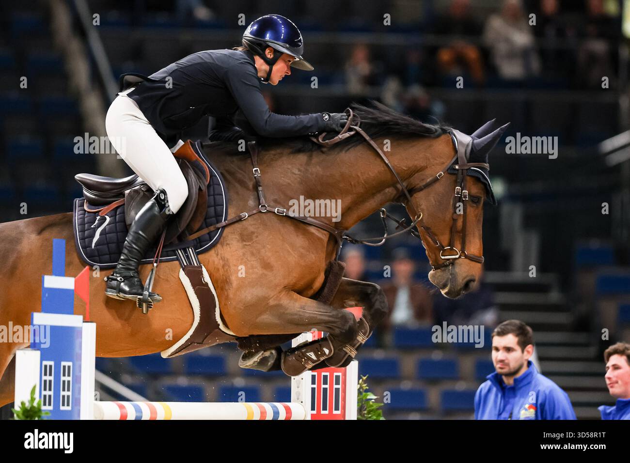 (GER) Elisabeth Meyer on Qualido M Prize of the Raumpflege Company Show ...