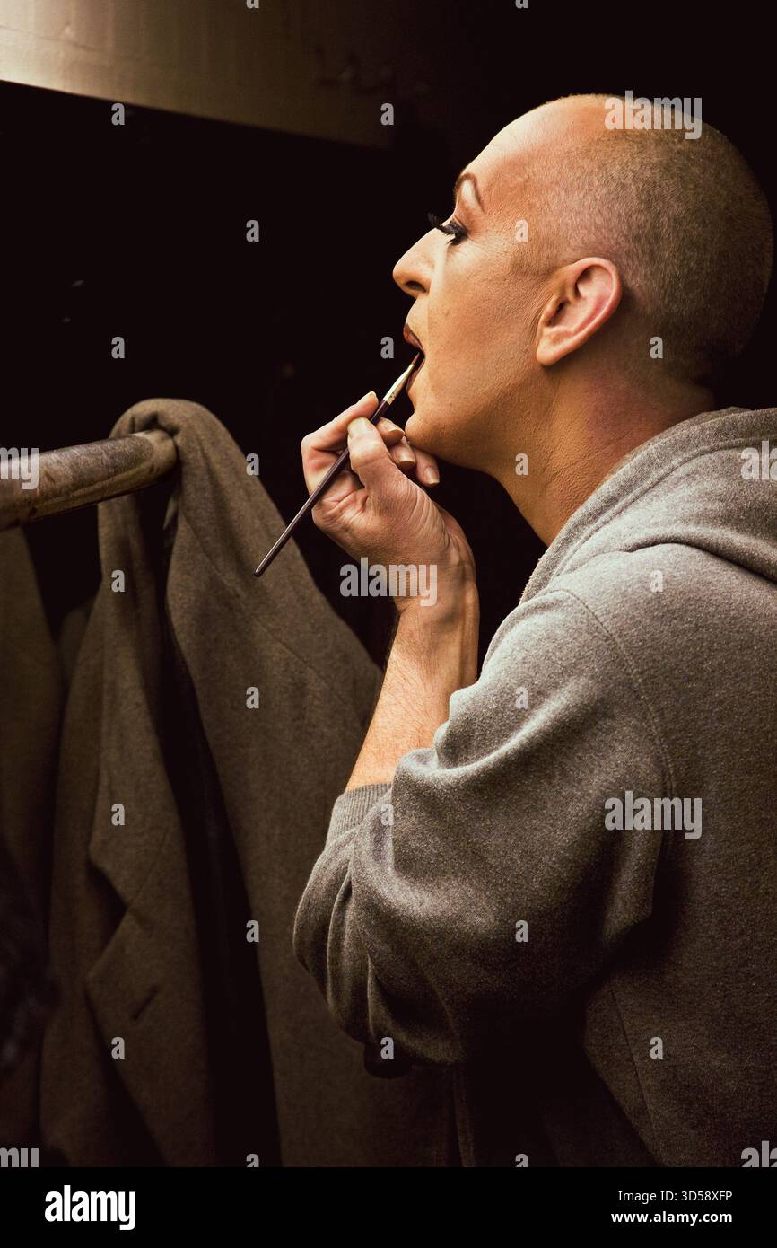 Drag artist on stage london hi-res stock photography and images - Alamy