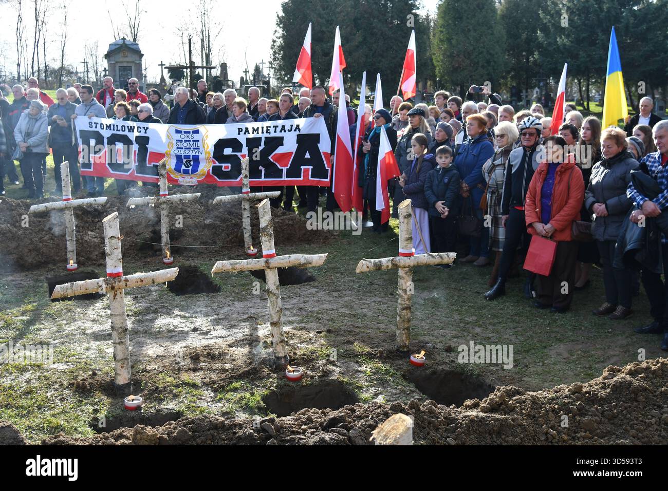 Remains of 31 Polish servicemen, who were killed in WWII fighting Nazi ...