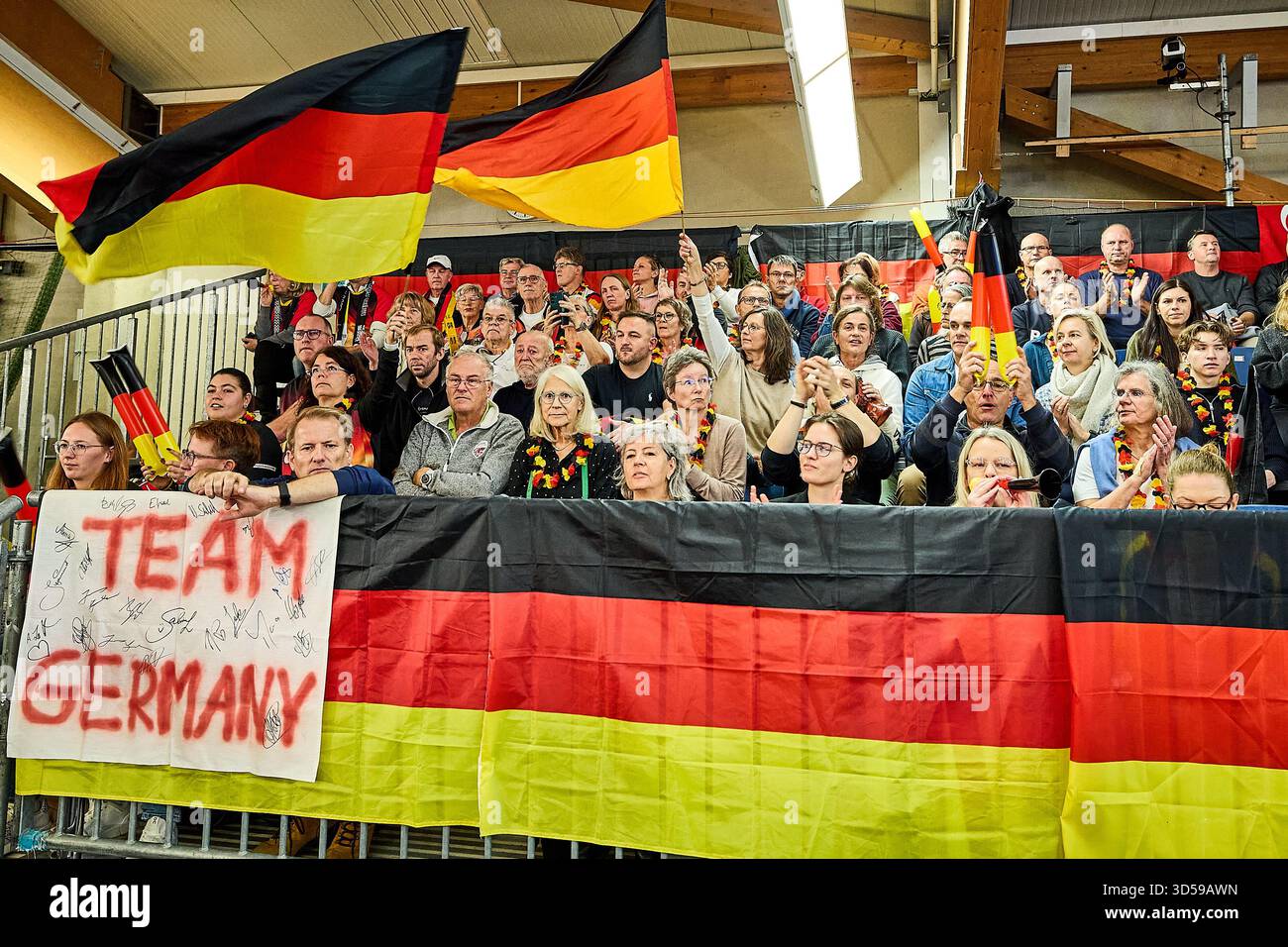 14 November 2025, Bavaria, Ismaning: Tennis, Women: Billie Jean King ...