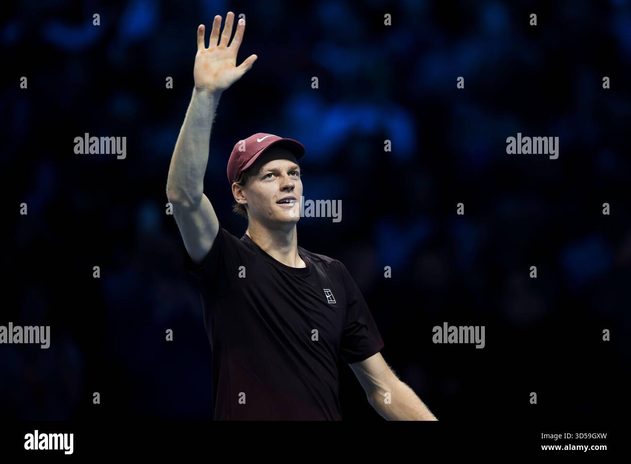 Jannik Sinner celebrates the victory at the end of his round robin ...