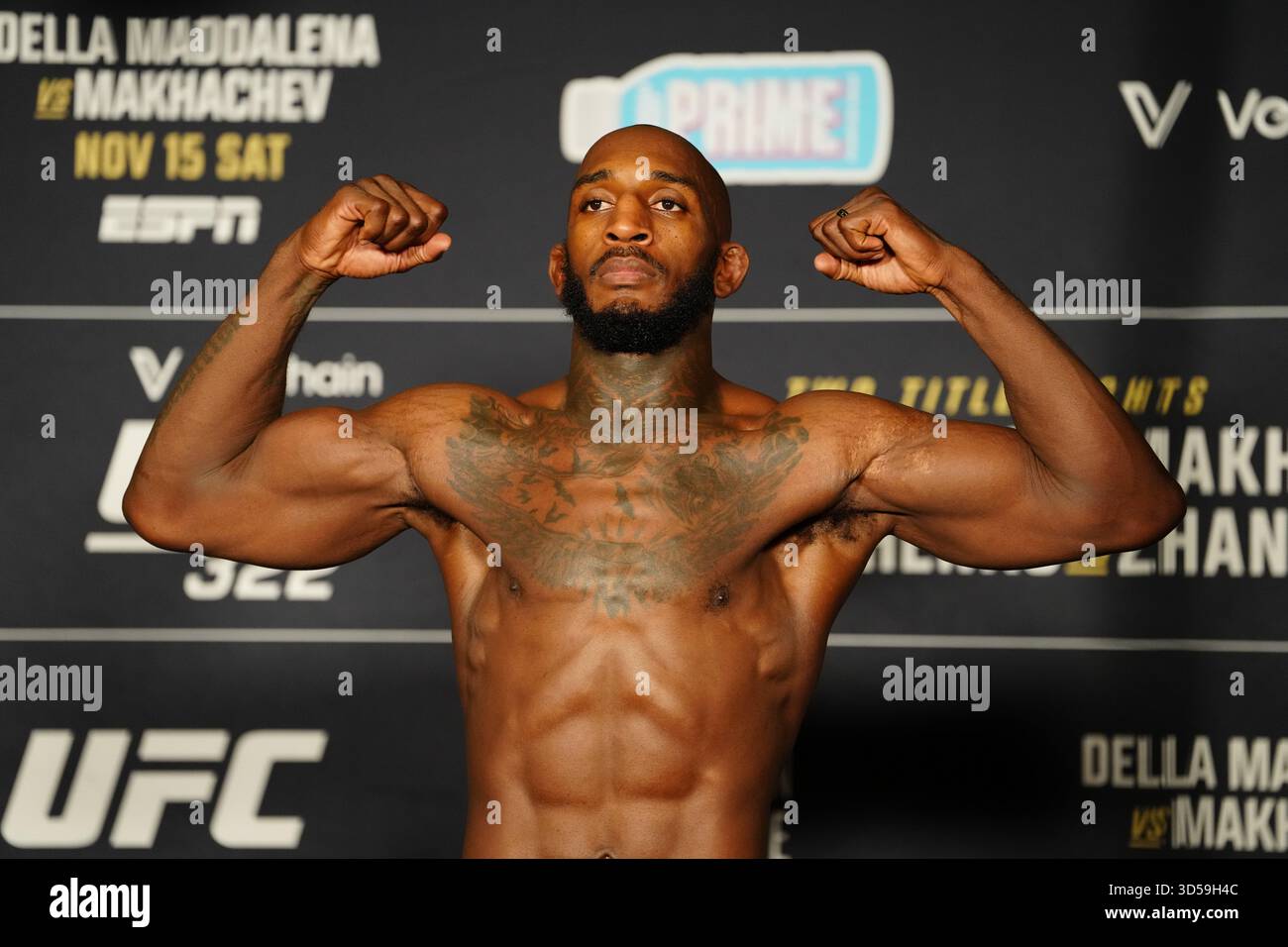 NEW YORK CITY, NY- NOVEMBER 14:Eric McConico steps on the scale for the ...