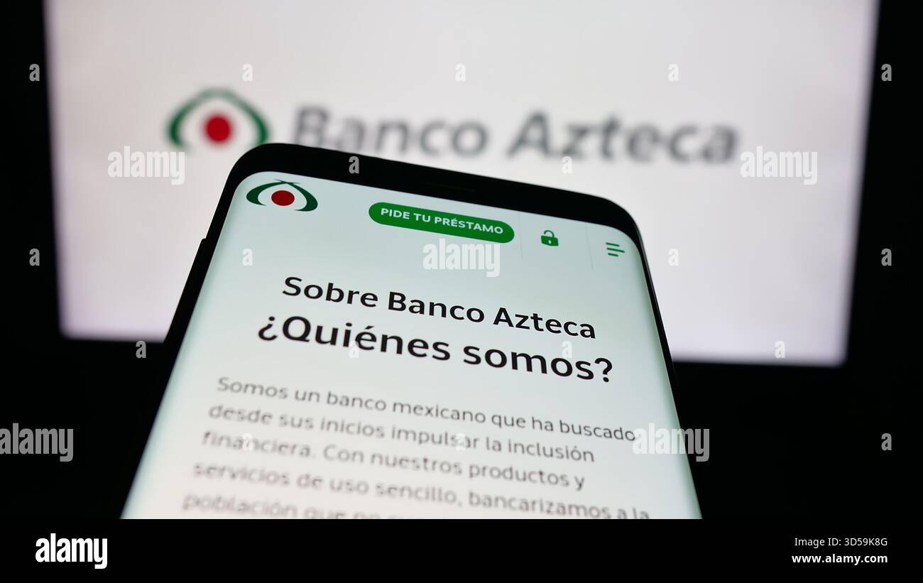 Banco azteca mexico hi-res stock photography and images - Alamy
