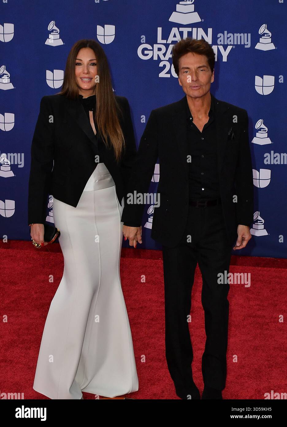 Richard Marx and Daisy Fuentes attend The 26th Annual Latin GRAMMY ...