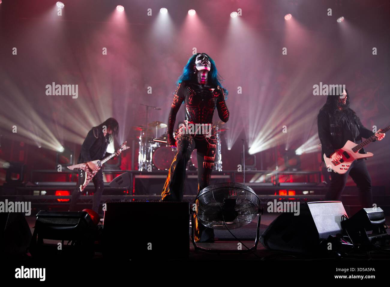 Arch enemy performs live at the o2 Apollo Manchester uk, 31st October ...
