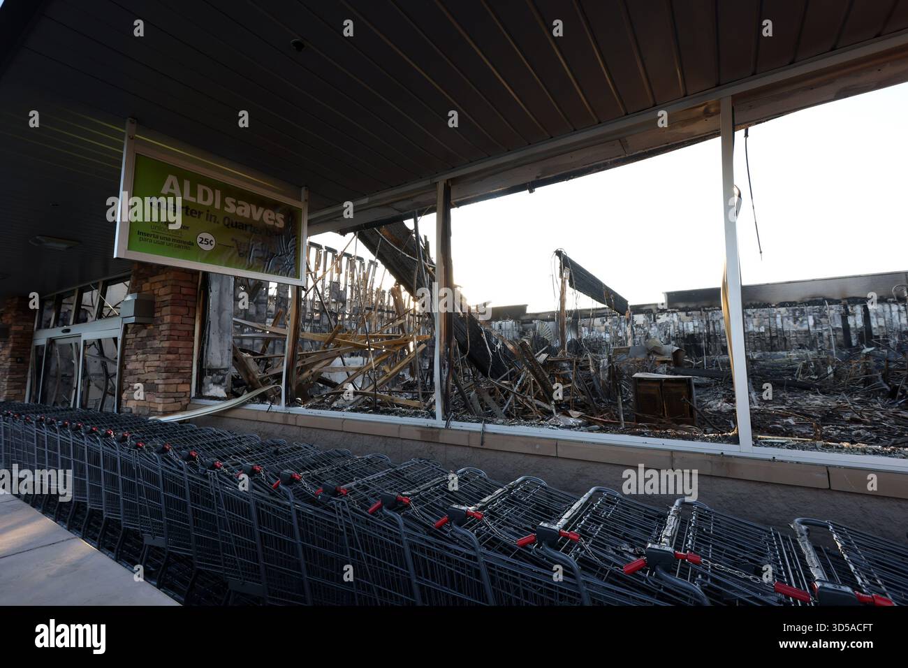 January 14, 2025, Altadena, California, USA: The remnants of an Aldi ...