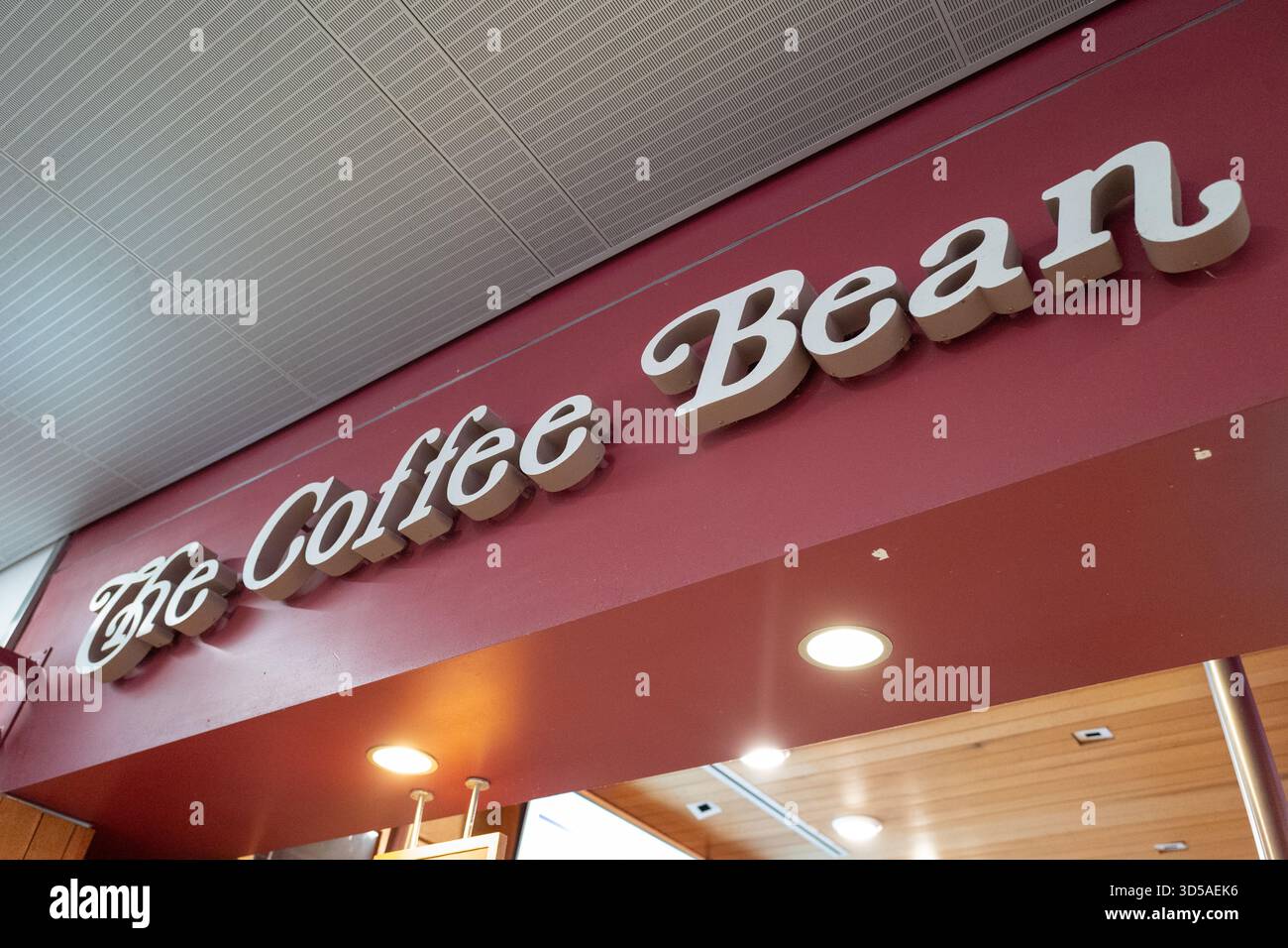 Sign for Coffee Bean and Tea Leaf cafe at Hartsfield-Jackson Atlanta ...