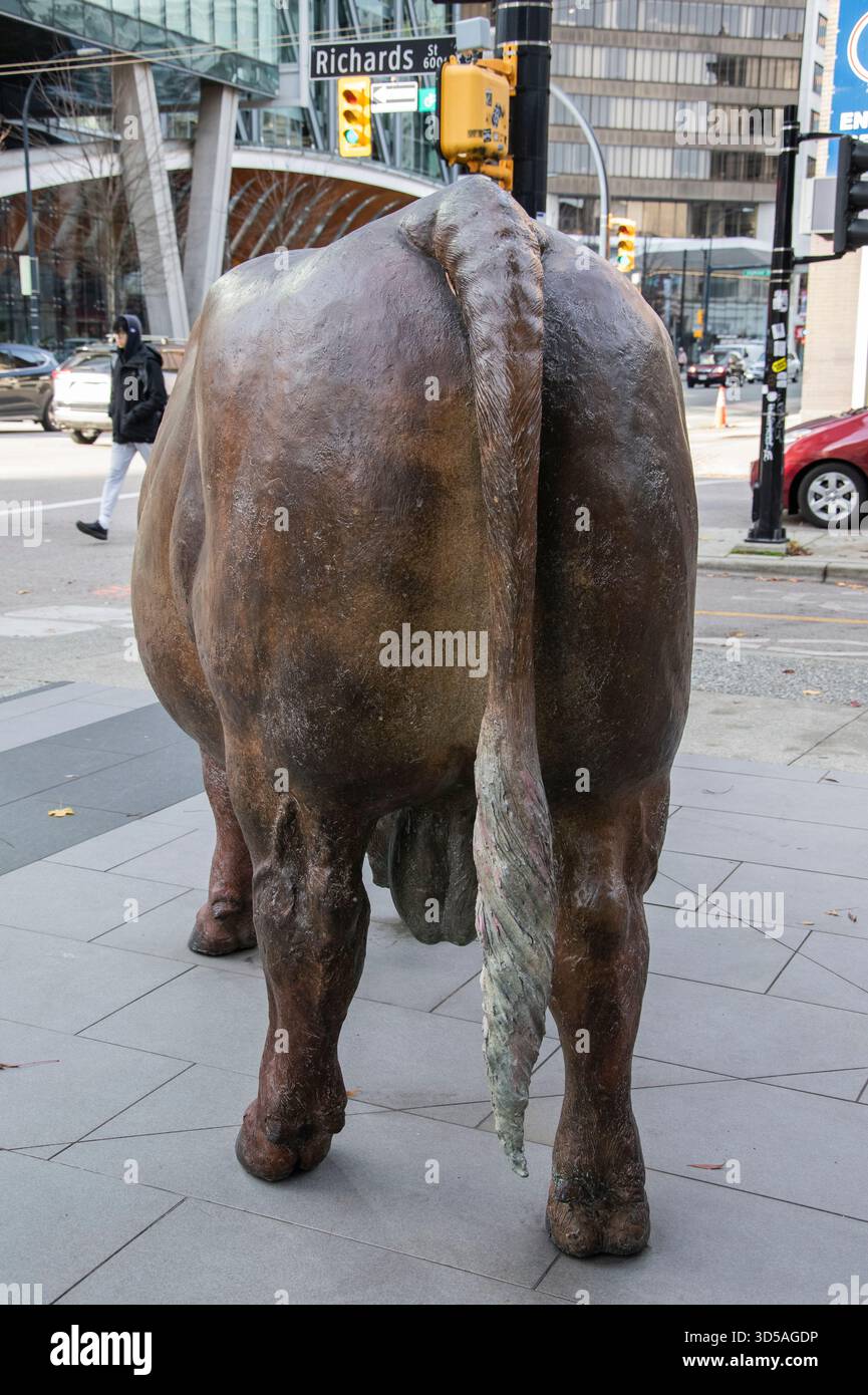 Royal Sweet Diamond bull sculpture on West Georgia Street in downtown ...