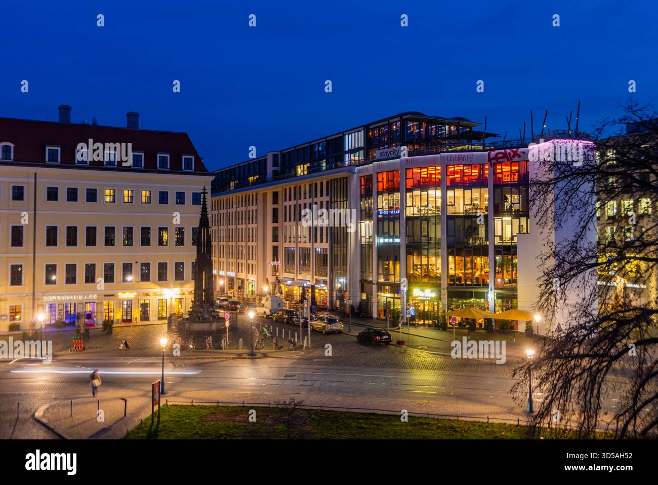 Sophienstrasse Taschenbergpalais, Cholerabrunnen und Advanta Riegel ...