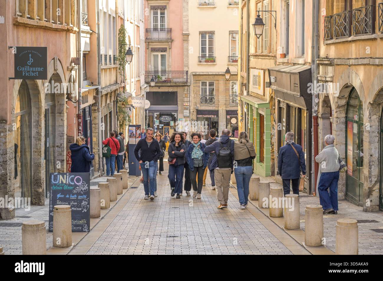 Passanten, Touristen, Montee de la Grande-Cote, Künstlerviertel La ...