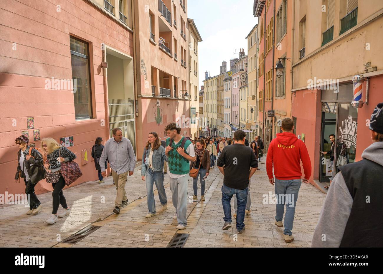 Passanten, Touristen, Montee de la Grande-Cote, Künstlerviertel La ...