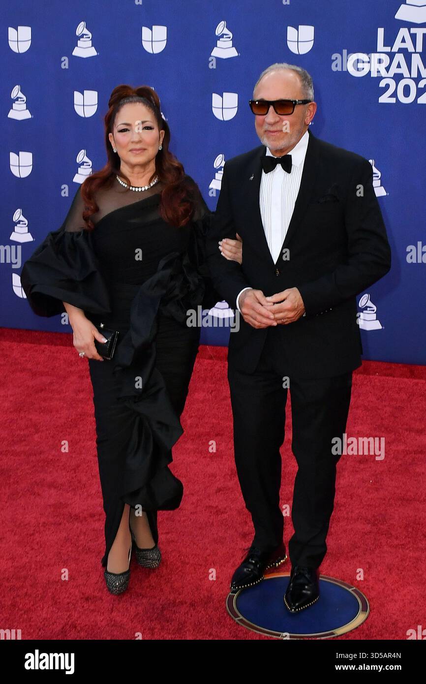 Gloria Estefan and Emilio Estefan attend The 26th Annual Latin GRAMMY ...