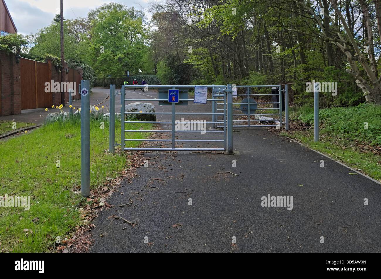Barnton, City of Edinburgh, Scotland. May 4th, 2015.The John Muir Way ...