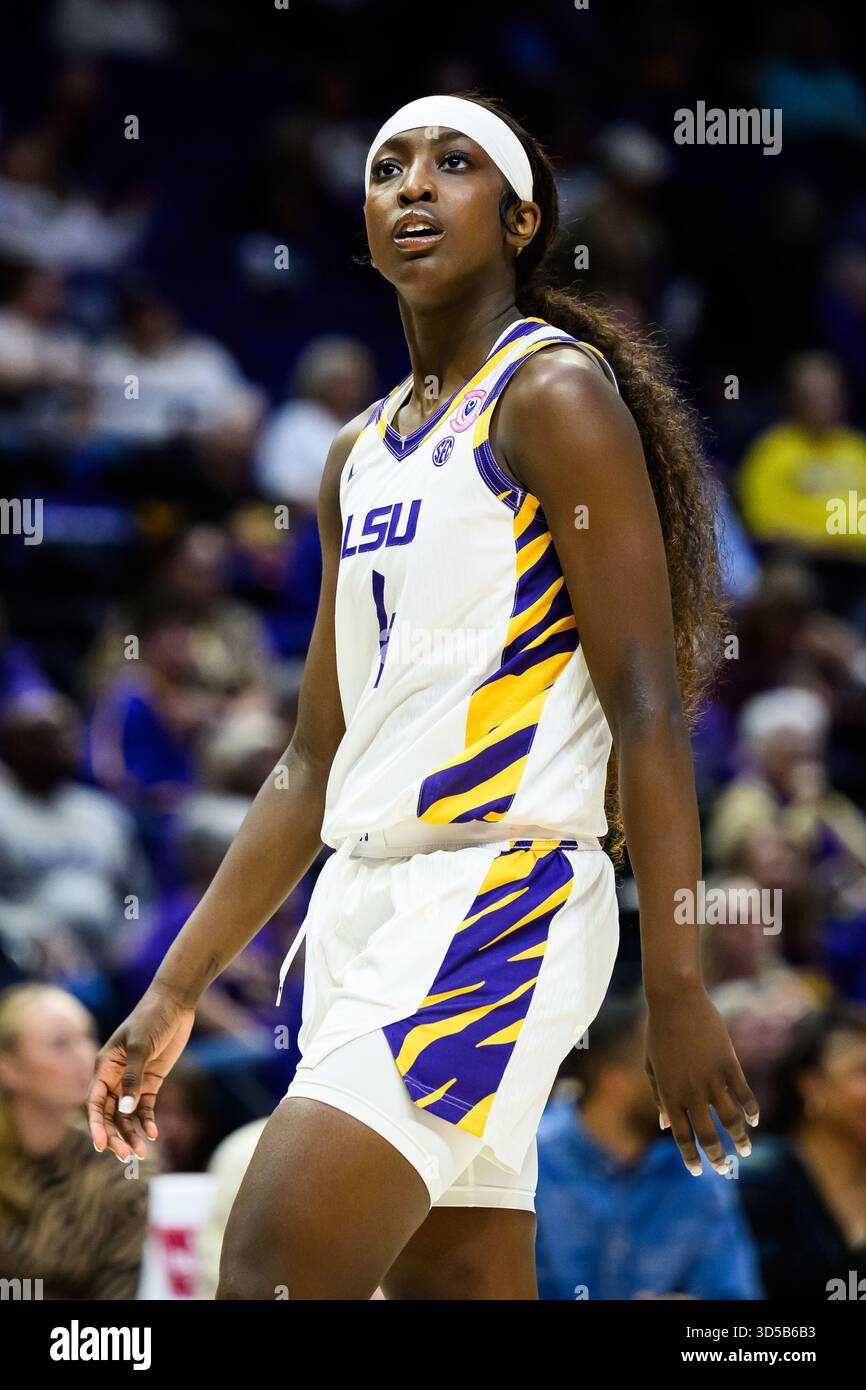 LSU guard Flau'Jae Johnson (4) in the first half of a NCAA college ...