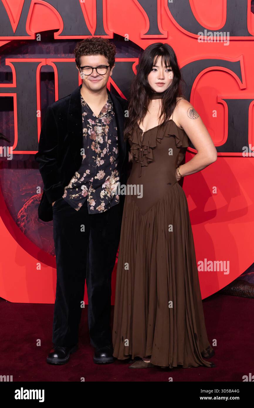 Lizzy yu hi-res stock photography and images - Alamy