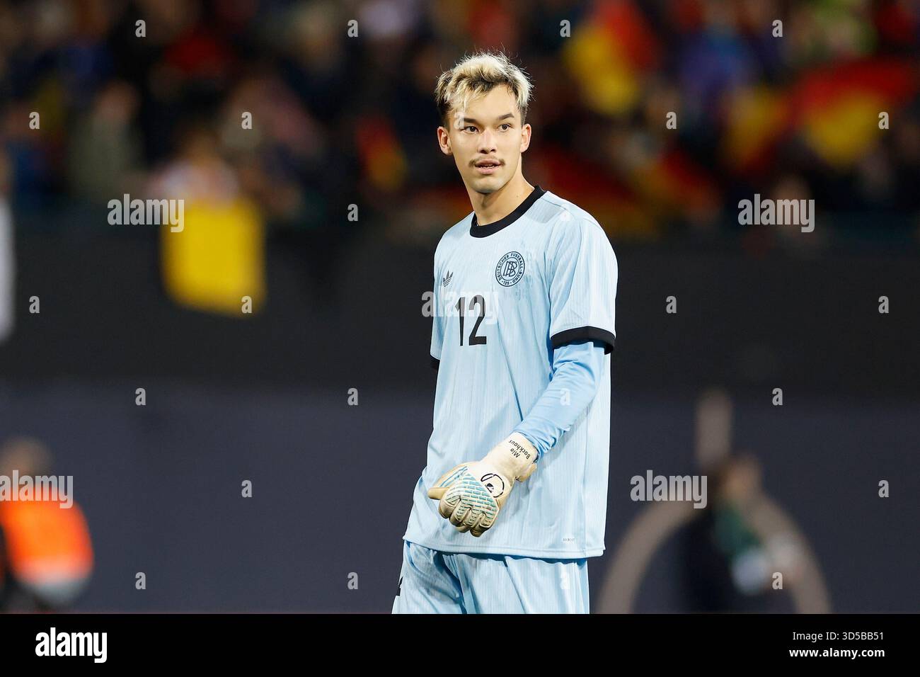 From left to right: Goalkeeper Mio Backhaus (Germany, 12) November 14 ...