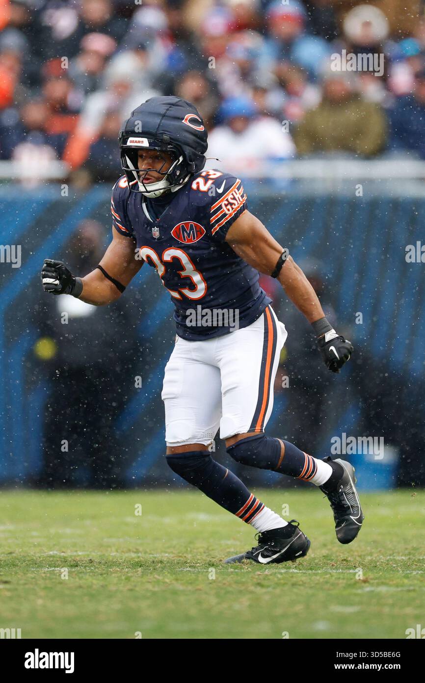 Chicago Bears running back Roschon Johnson (23) lines up during the ...