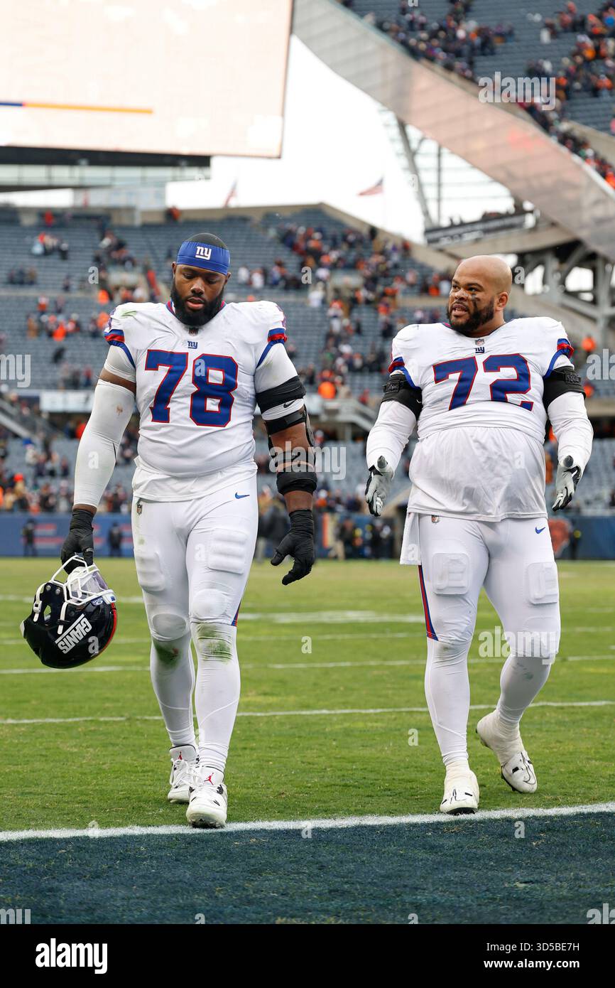 New York Giants offensive tackle Andrew Thomas (78) and offensive ...