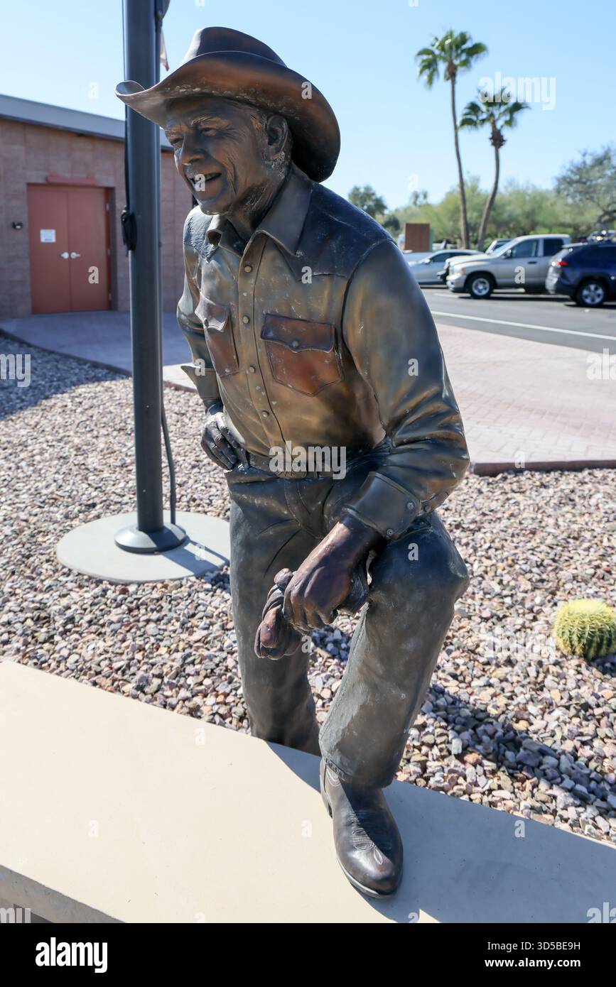 Ronald Reagan Presidential Statute, Fountain Park in Fountain Hills ...