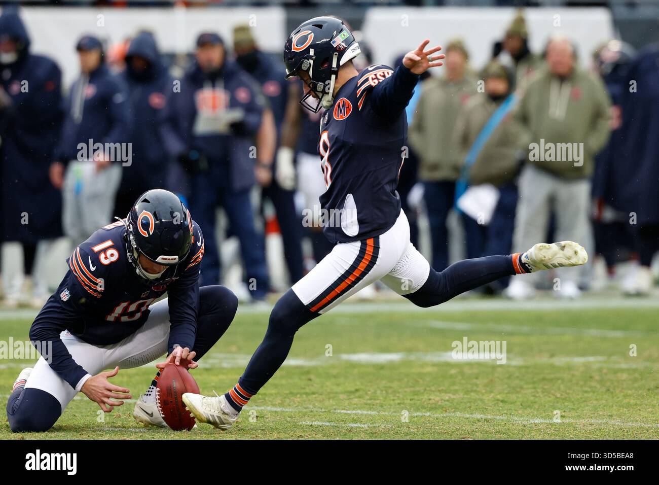 Chicago Bears kicker Cairo Santos kicks a field during the second half ...