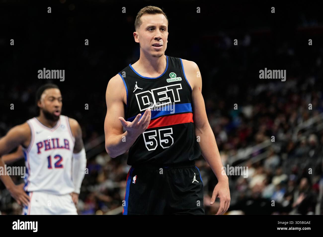 Detroit Pistons forward Duncan Robinson reacts during the first half of ...