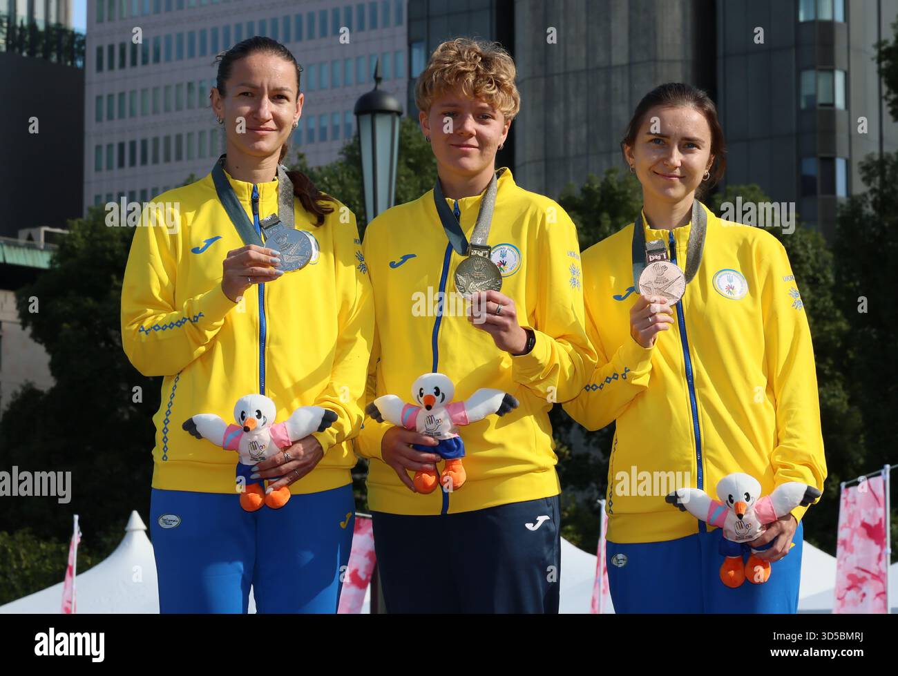 (L-R) VANASAUN Anna, silver; FEDOSIEIEVA Hanna, gold; and ANDROSOVYCH ...
