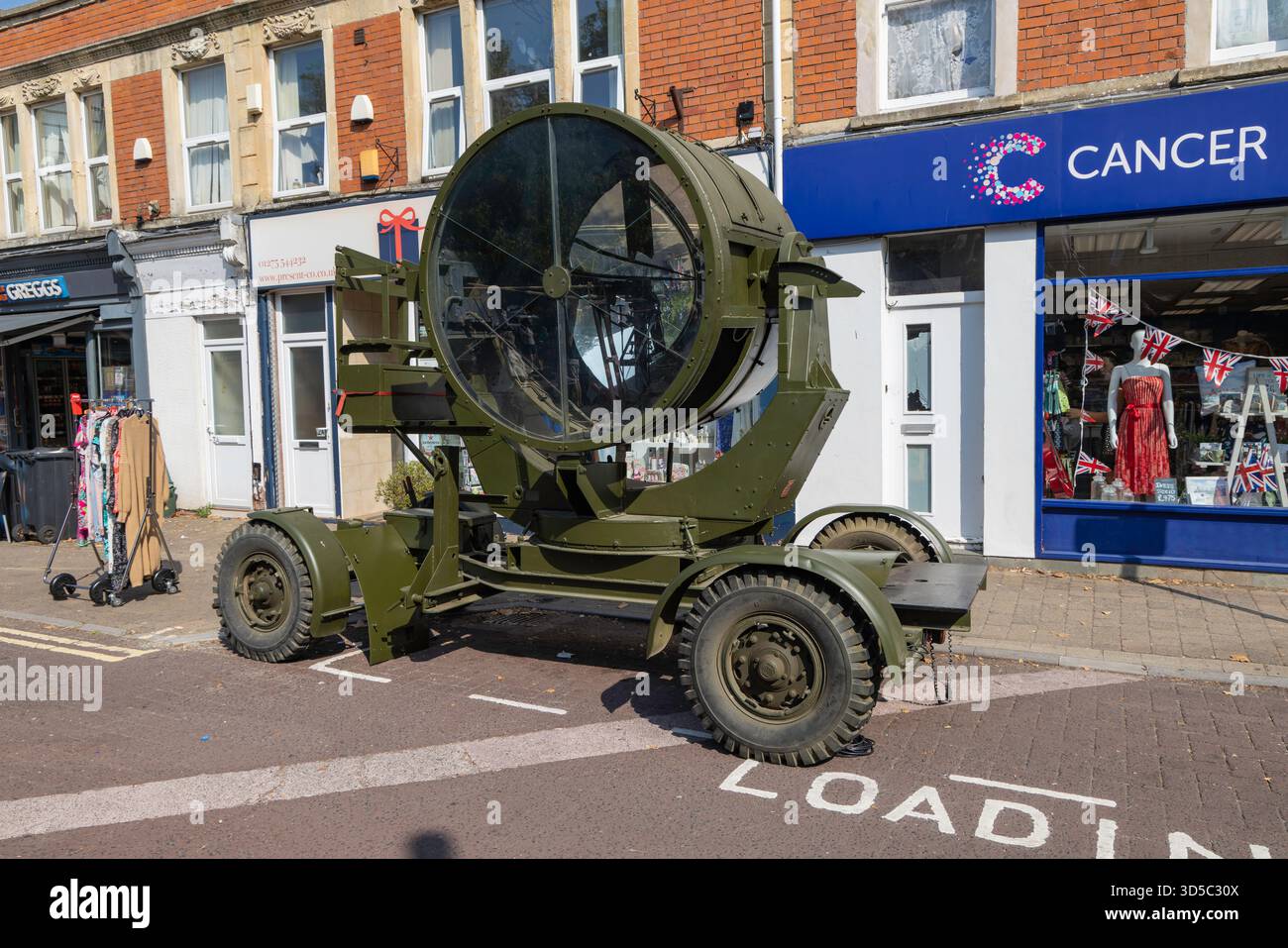 Anti aircraft searchlight hi-res stock photography and images - Alamy