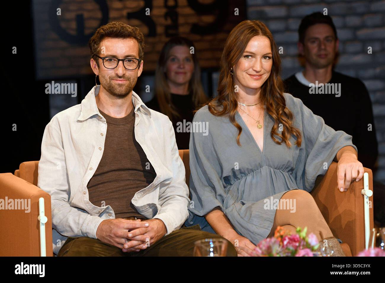 Patrick Ortlieb und Geraldine Schüle bei der Aufzeichnung der RB Talkshow 3 nach 9 im Radio ...
