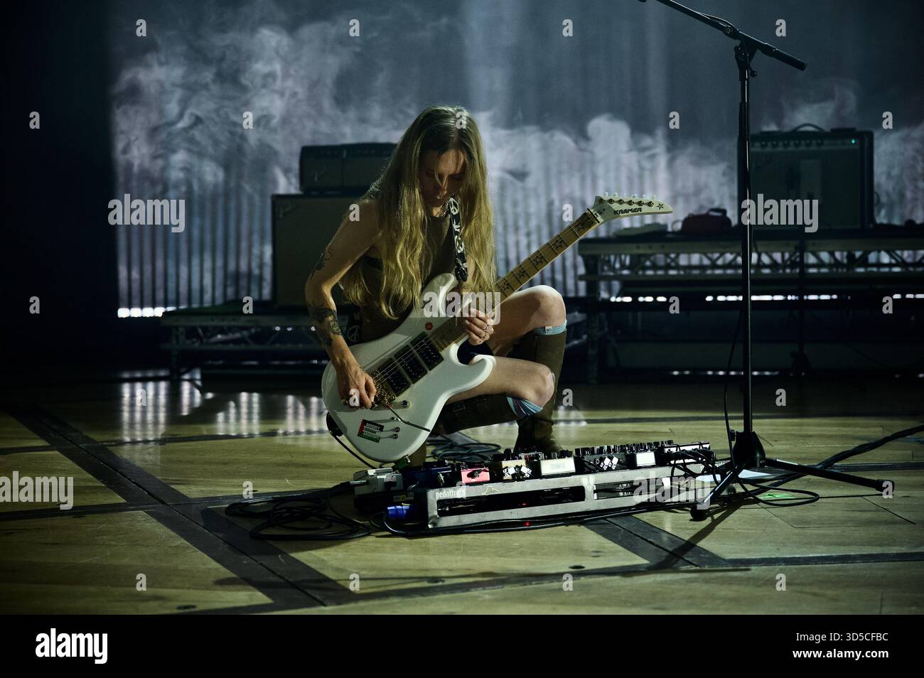 Wet Leg Live at Bristol Beacon, UK on Friday 14th November 2025 Stock ...