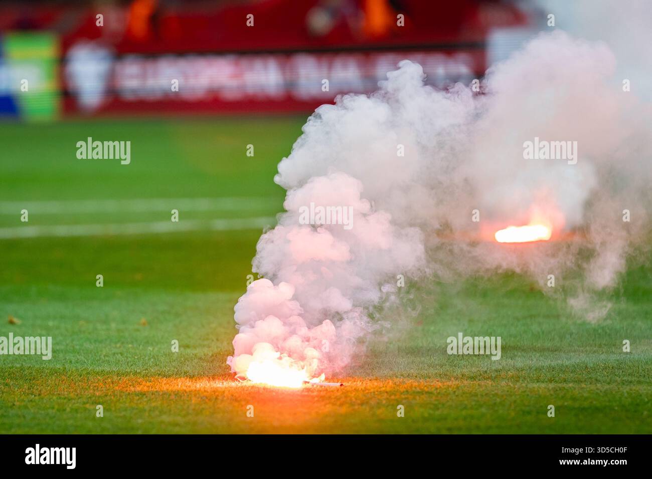 Sportfifa world cup qualifying hi-res stock photography and images - Alamy