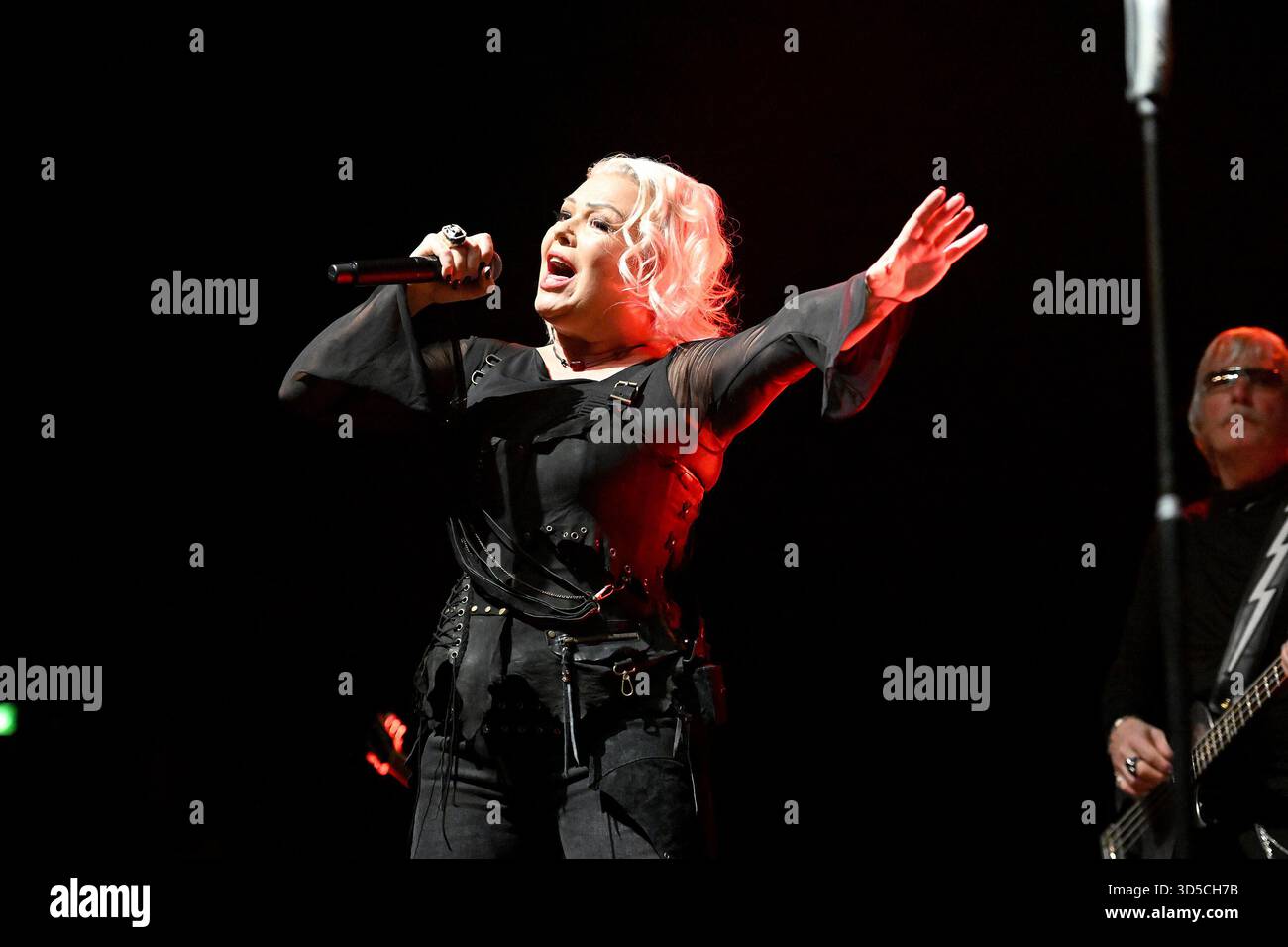 Kim Wilde live on stage on 13.11.2025 in Munich, Circus Krone. The ...