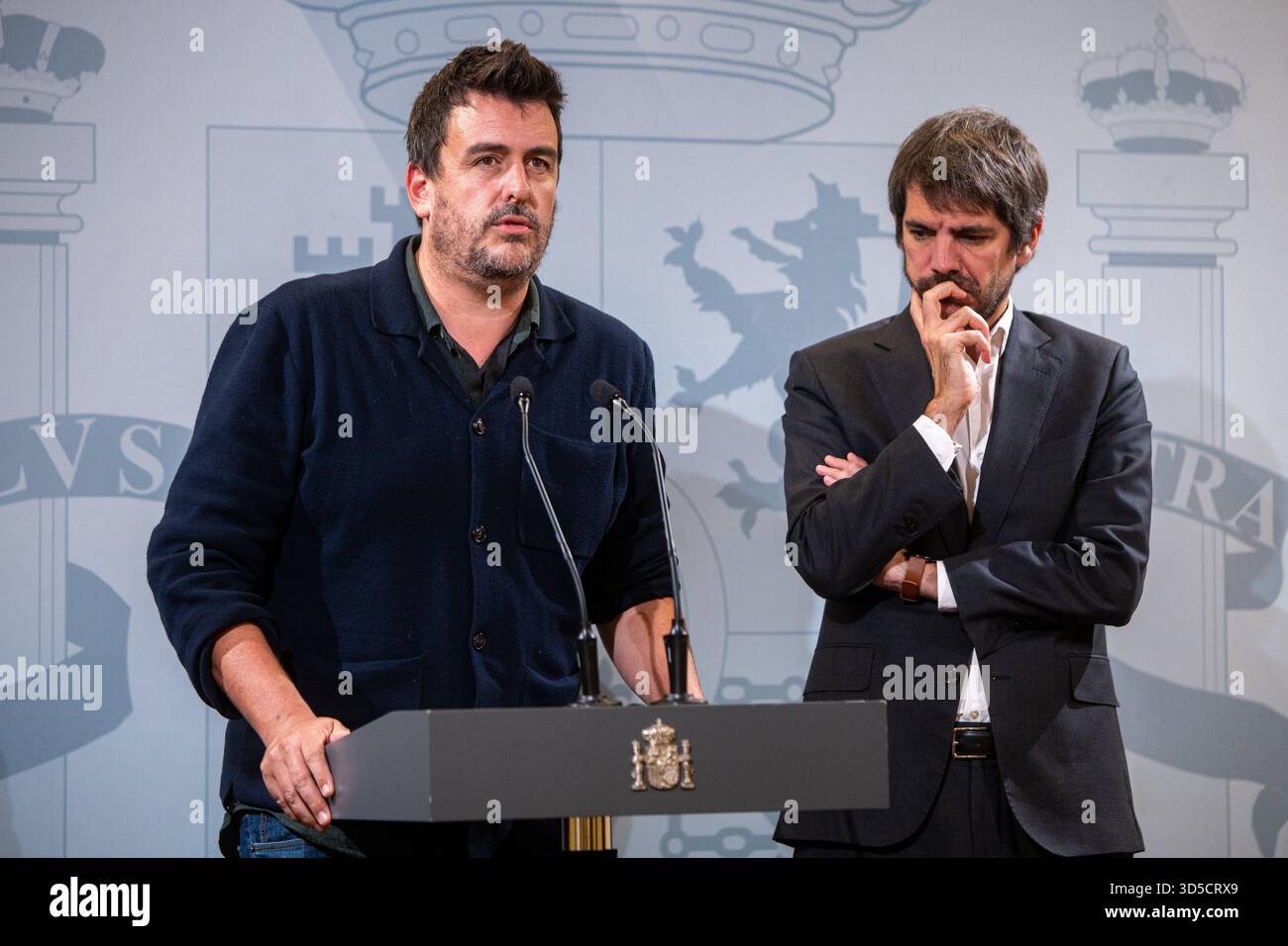 Minister of Culture, Ernest Urtasun (r), and Unsilence Fòrum committee ...