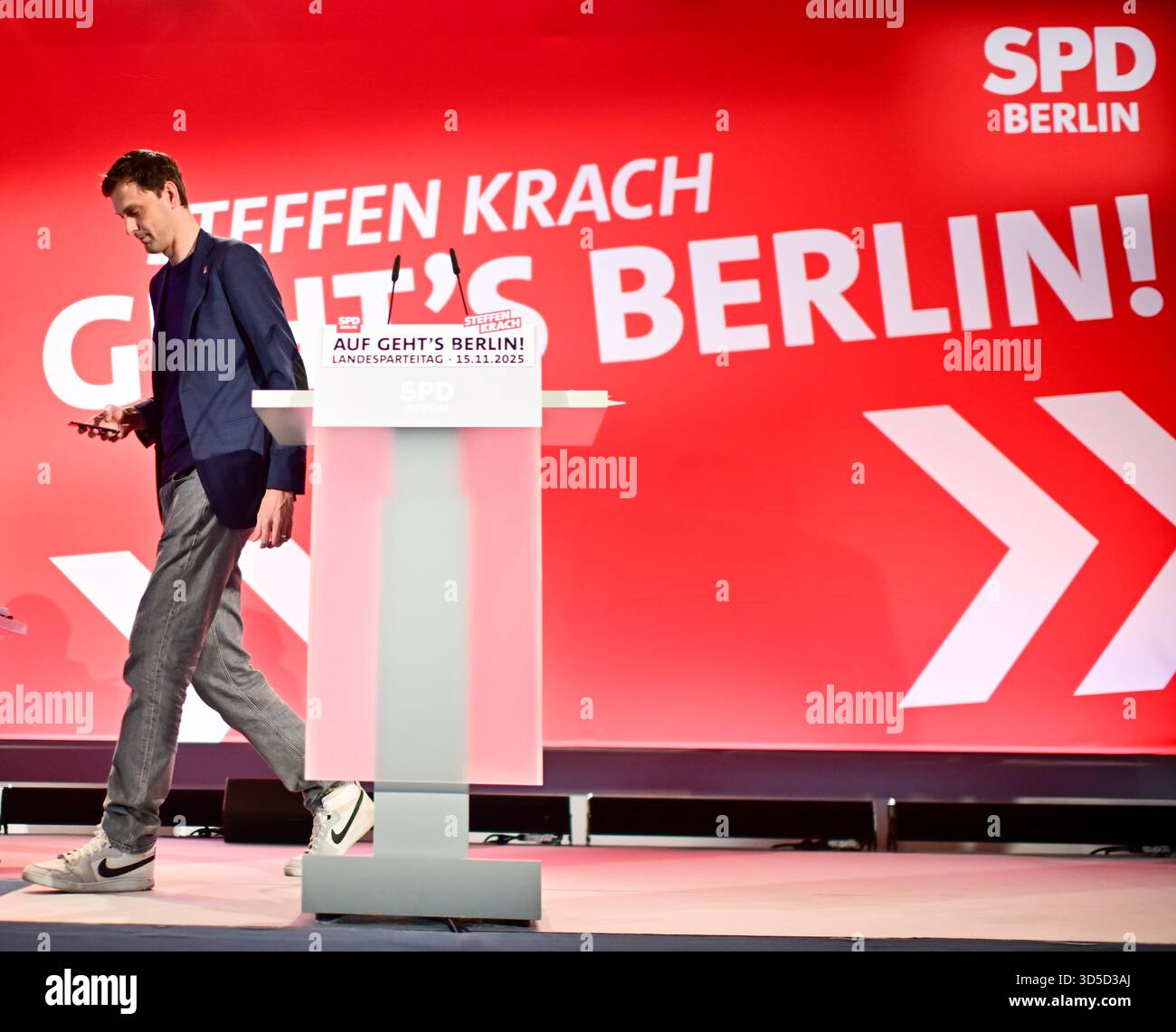 15 November 2025, Berlin: Martin Hikel (SPD), chairman of the SPD ...