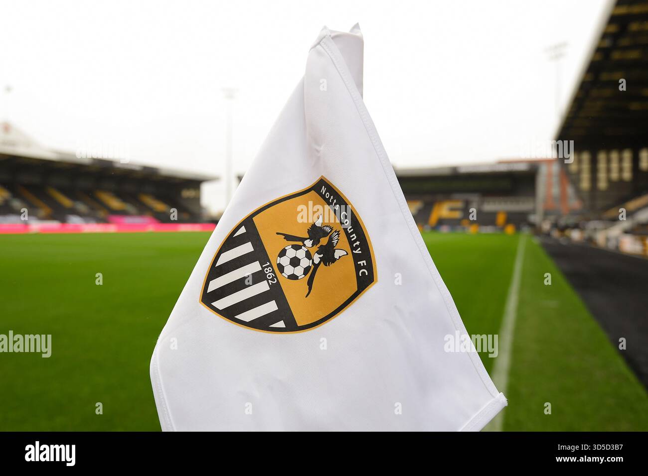 Corner flag with Notts County crest ahead of the Sky Bet League 2 match ...