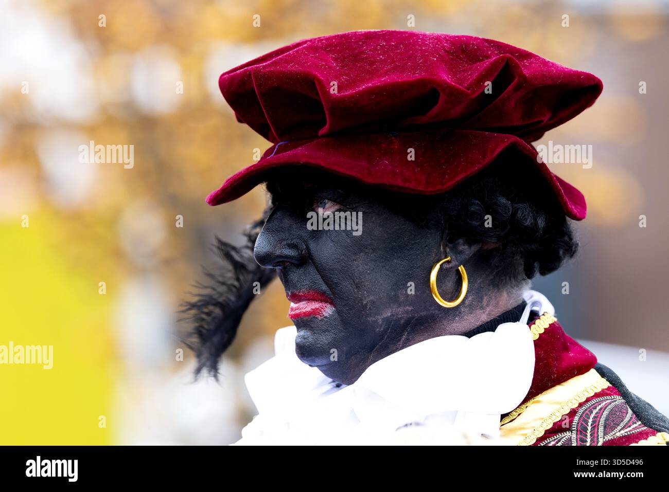 OUDESCHILD - Pegida leader Edwin Wagensveld greets children during the ...