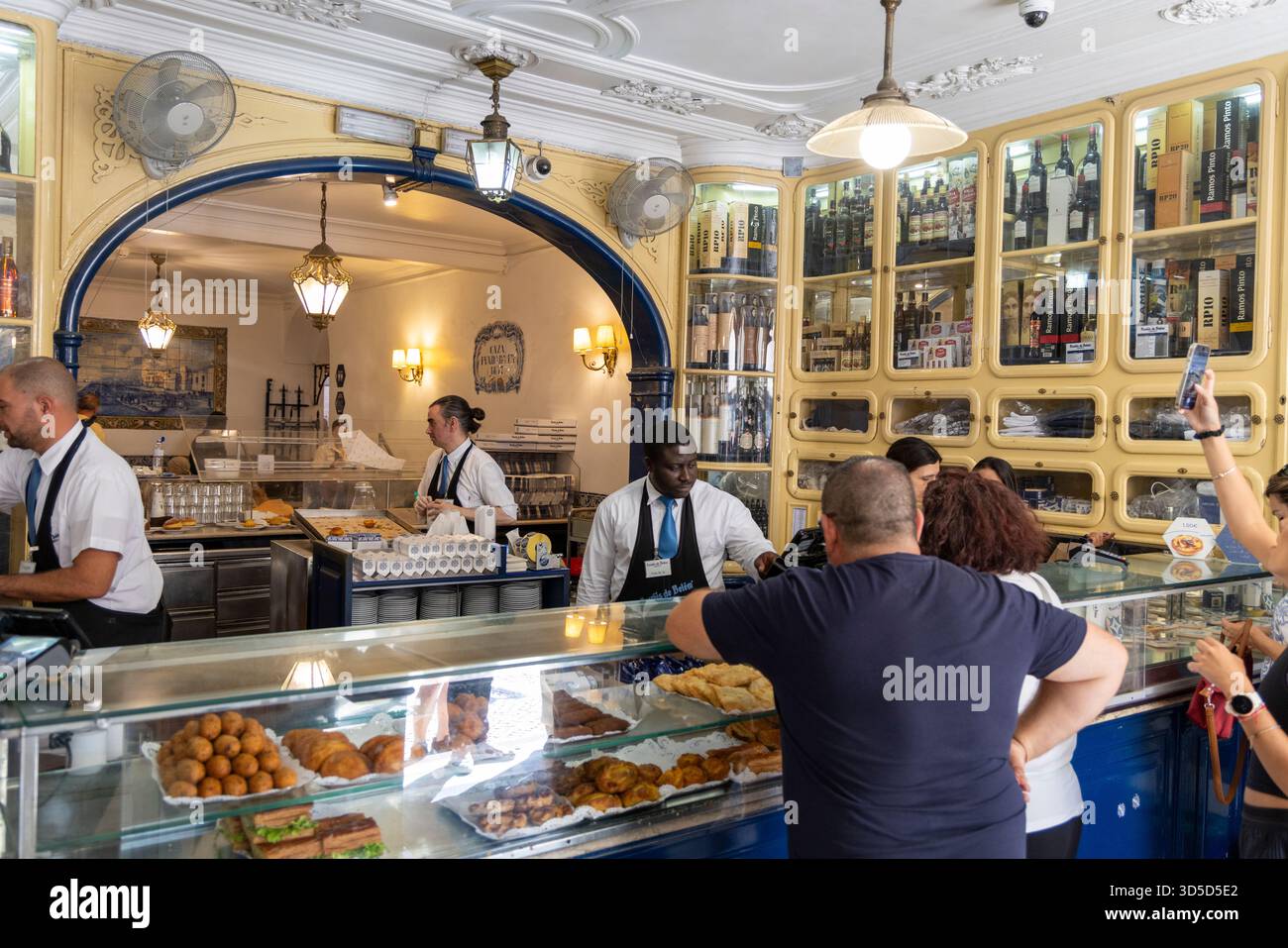 Belem, Lisbon,Portugal, Pasteis de Belem original bakery portuguese ...