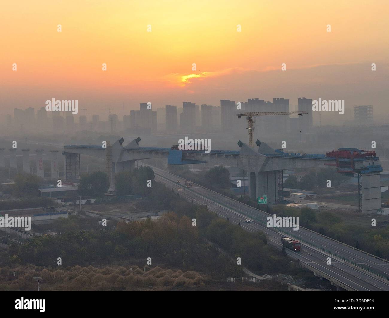 (251115) -- BAODING, Nov. 15, 2025 (Xinhua) -- An aerial drone photo ...